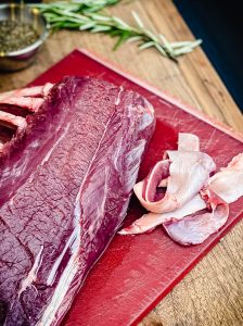 Grilled Rack Of Venison w/ Blueberry Compote - Grillseeker