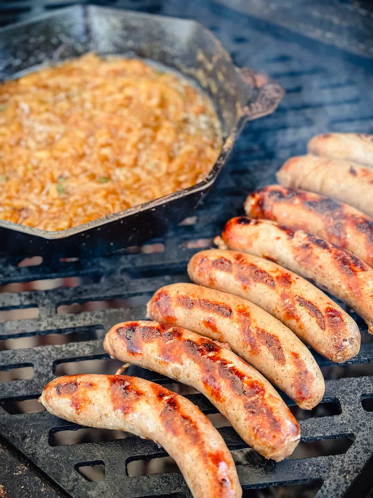How To Make Smoked Beer Brats - Grillseeker