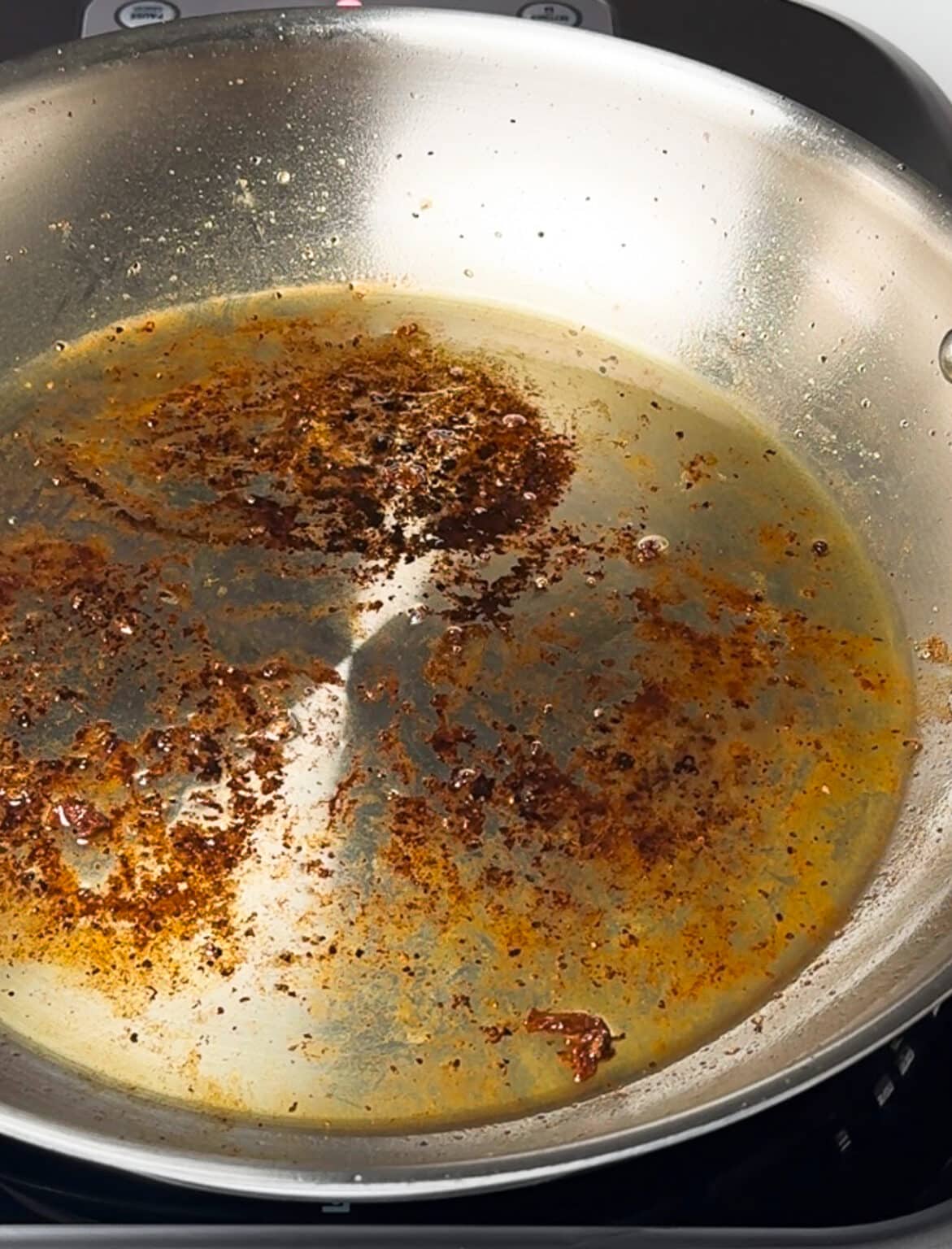 How To Make Chicken Pan Sauce: Easy Recipe for Juicy Chicken